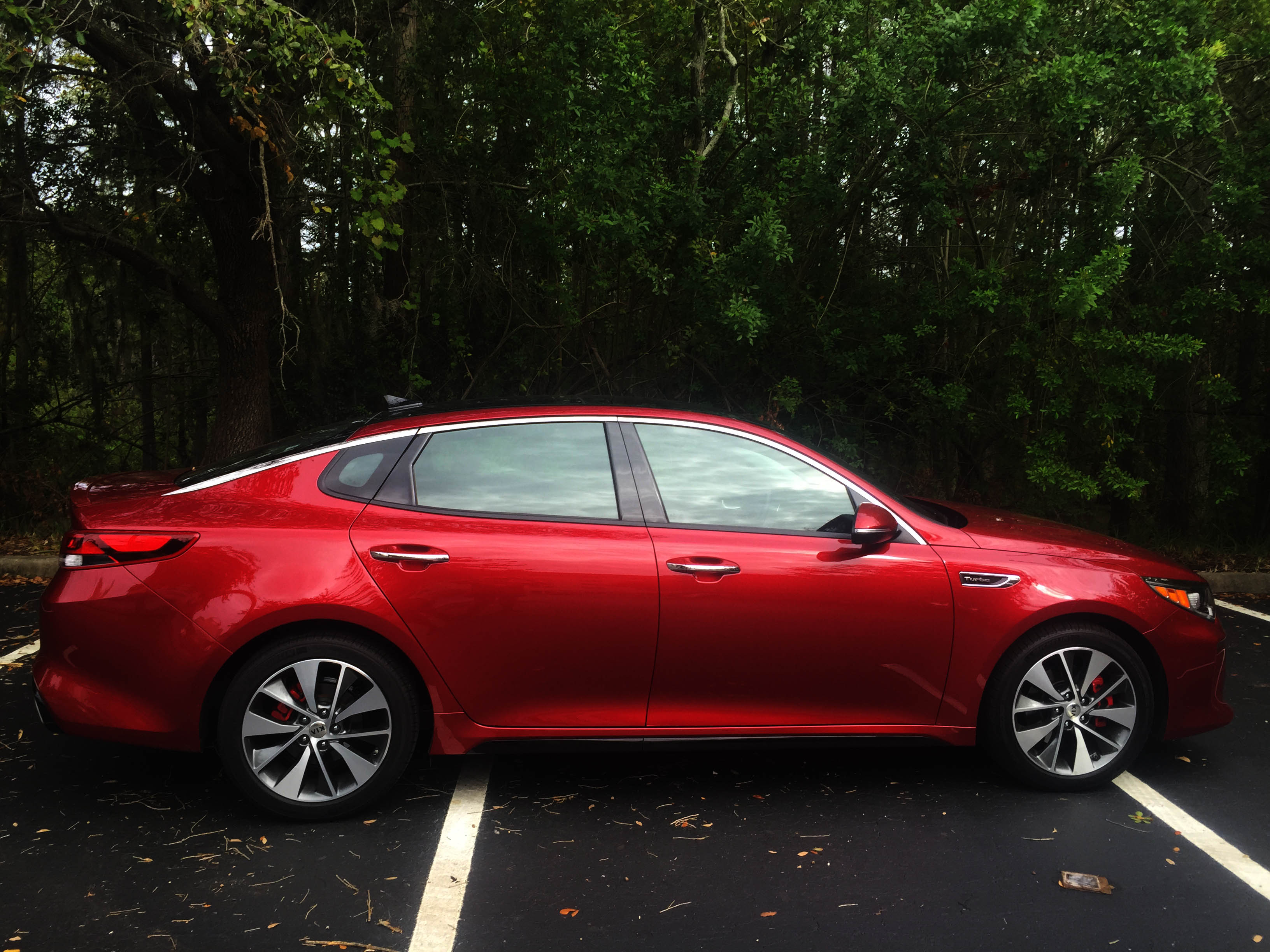 6 Reasons Why I Loved Driving The 2016 Kia Optima SX Turbo Something